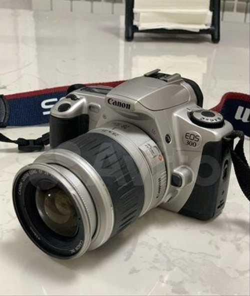 Зеркальный фотоаппарат пленочный Canon EOS 300