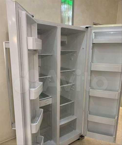 Холодильник бу двухдверный