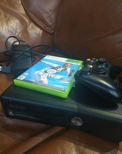 Xbox 360 slim 1439