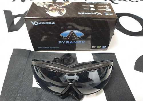 Стрелковые очки Pyramex V3T с дымчатыми линзами и