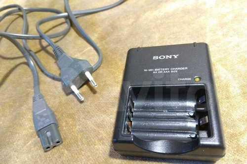 Зарядка для аккумуляторов Sony
