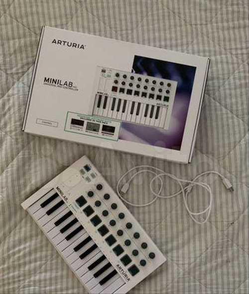 Arturia minilab 3 alpine white. Arturia minilab 3.