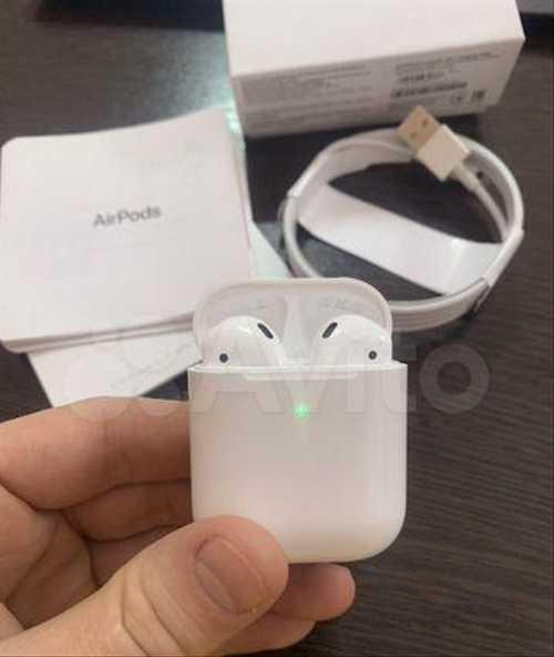 Беспроводные наушники apple airpods новые