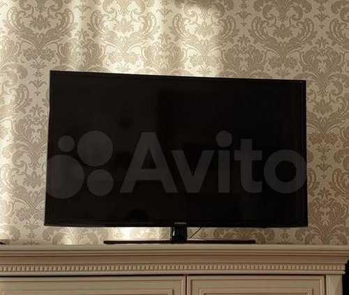 Телевизор LED-TV 3D Samsung UE40EH6037K + 3D очки