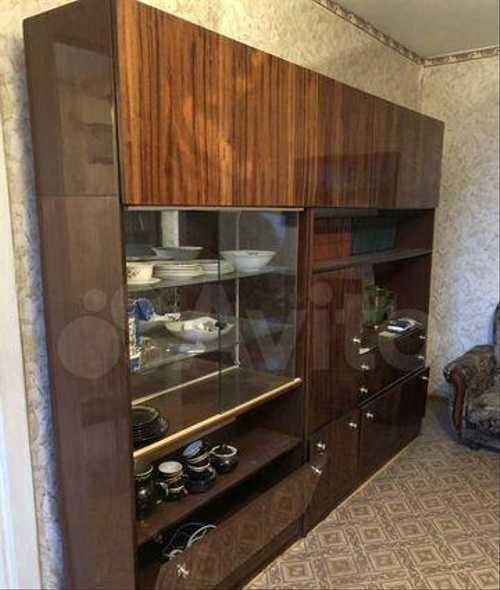 Отдам бесплатно шкафы,диван с креслами,шифоньер