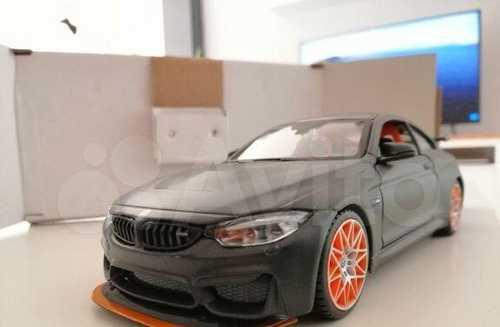 Модель BMW M4 GTS 1:24 maisto