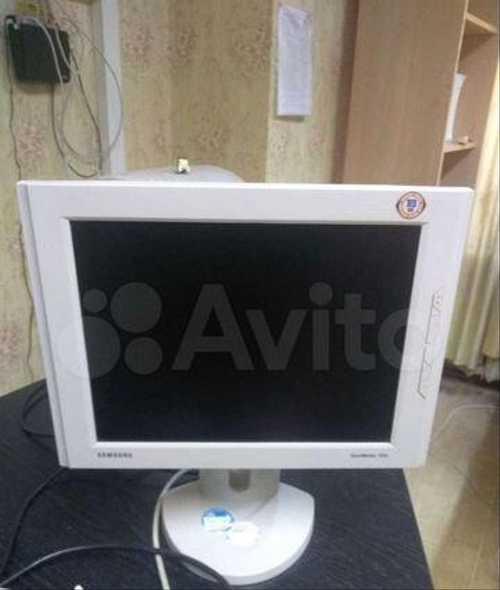 Монитор Samsung LCD 15"