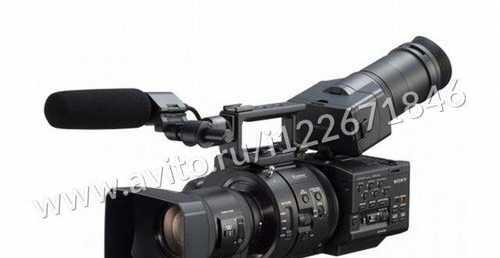 Видеокамера Sony NEX-FS700RH