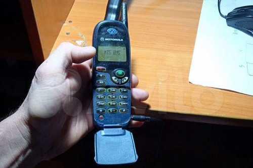 Телефон Motorola M3688
