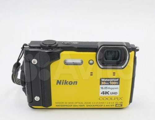 Nikon coolpix W300 Yellow s/n 42002694