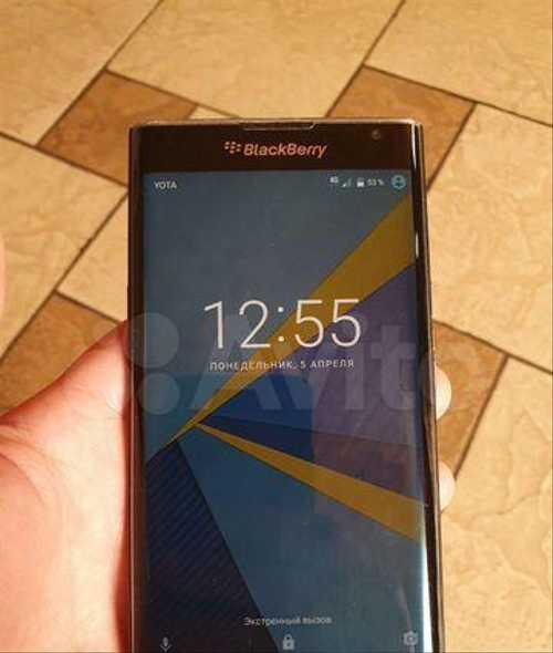 Телефон BlackBerry priv