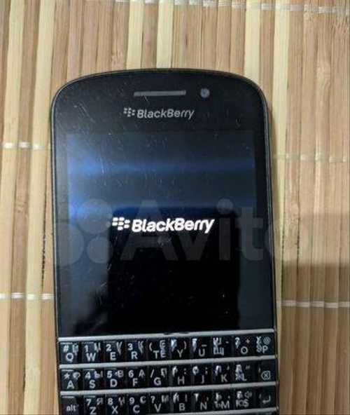 BlackBerry Q10 (SQN100-3)