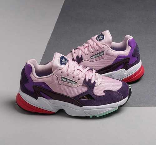 Кроссовки adidas Falcon woman