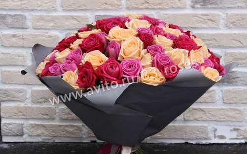 Цветы Ароматный букет Роз, 33 шт