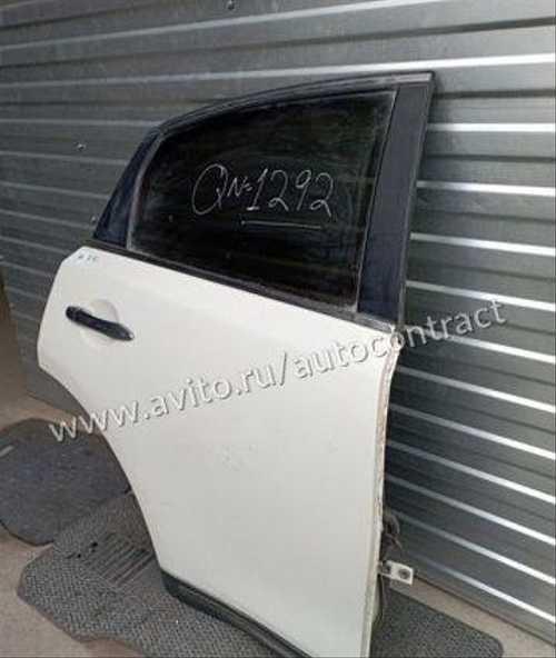 Infiniti инфинити FX37 QX70 дверь задняя правая