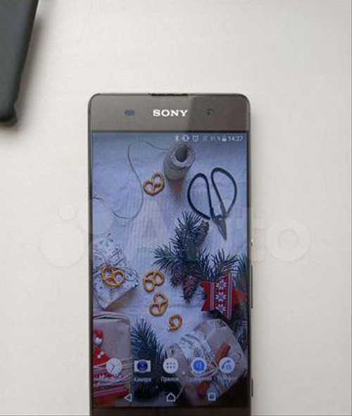 Телефон Sony Xperia XA dual 2/16