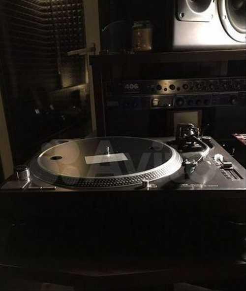 Проигрыватель винила Technics sl-1210mk2