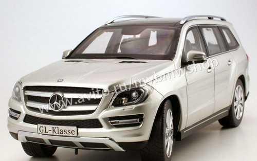 Mercedes GL (X166), 1/18, Norev