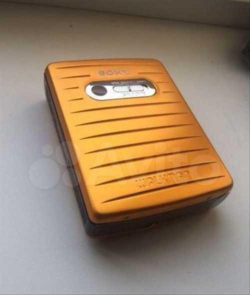 Кассетный винтажный плеер Sony Walkman WM-MV1