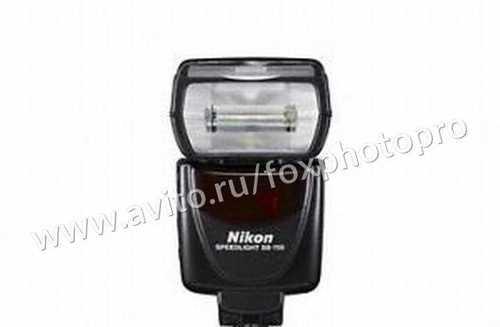 Фотовспышка Nikon Speedlight SB700