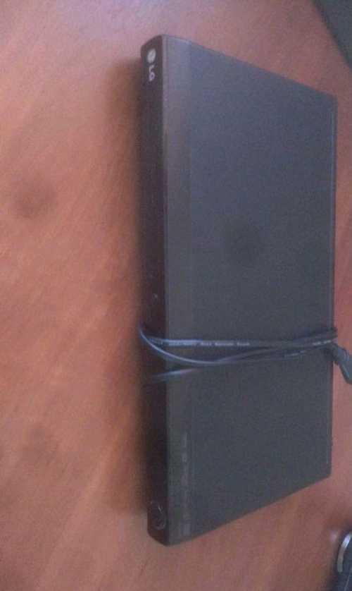 DVD / BLU-RAY проигрыватель LG Черный