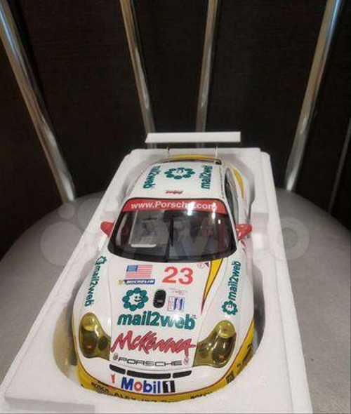 Porsche 911 GT3 RSR, 12H Sebring, 1:18 Minichamps