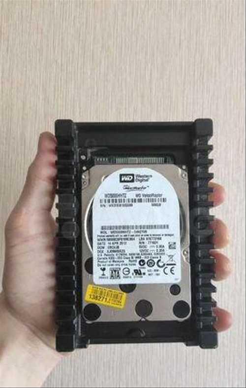 Жесткий диск Western Digital WD5000hhtz