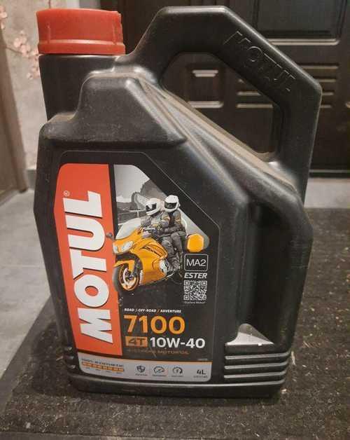 Моторное масло Motul 7100 4T 10W40 4л