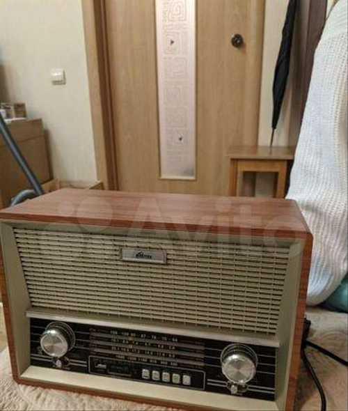Радиоприемник ritmix RPR-101 wood