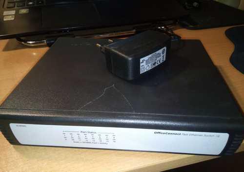 Коммутатор HP V1405-16 Desktop Switch