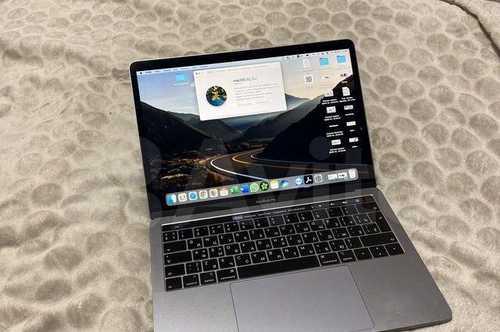 Ноутбук Apple MacBook Pro 13 128 гб SSD Touch Bar