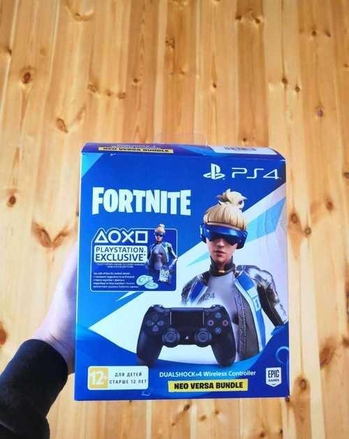 Fortnite набор Neo Versa+500V-баксов. PS4