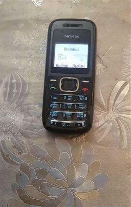 Мобильный телефон nokia 1208