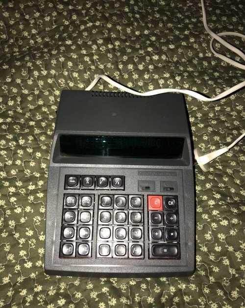 Калькулятор Электроника мк44 1990 года
