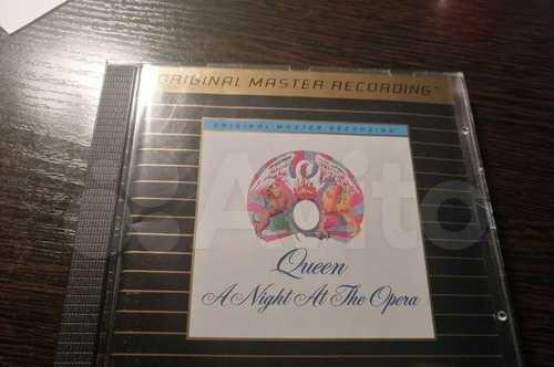 Cd queen a night AT the Opera 24k Gold 568