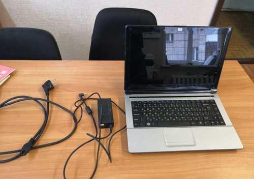 Ноутбук icl model si152 raybook не включается