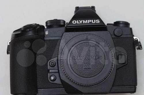 Olympus OM-D E-M1 body + Батблок HLD-7