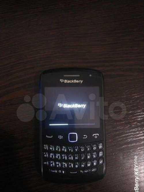 Телефон BlackBerry Curve 9380