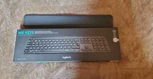 Logitech MX Keys + подставка под запястья