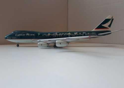 Модель самолета Boeing 747-200 Cathay Pacific