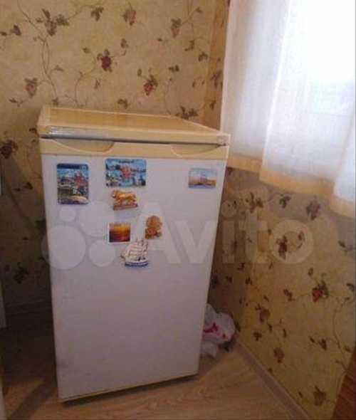 Холодильник маленький (Саратов 1225М)