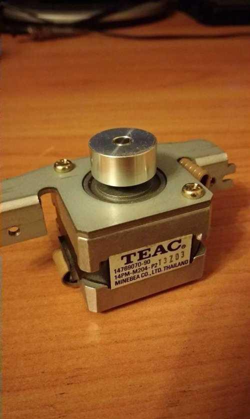 Шаговый двигатель teac 14769070-90