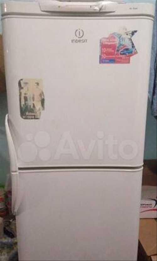 Холодильник Indesit R36NFG.016