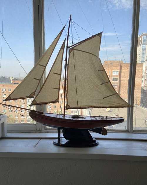 Модель яхты