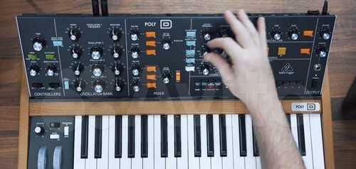 Behringer poly D аналоговый синтезатор