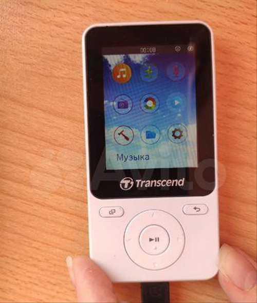 MP-3 Плеер Transcend MP710 8Gb
