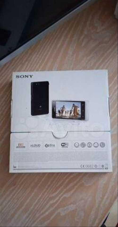 Смартфон Sony Xperia go 2013 г.в