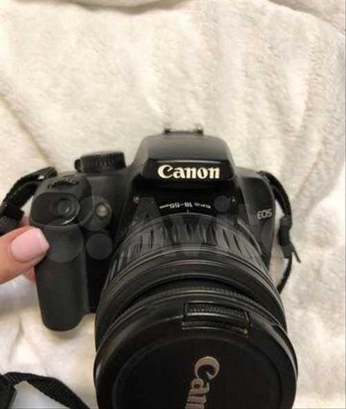 Зеркальный фотоаппарат canon d1000