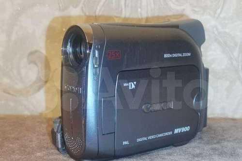 Видеокамера Canon MV 900