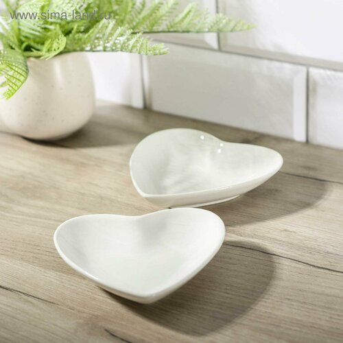 Набор салатников керамических "Сердца", 2 предмета, 13х12,5 см, цвет белый